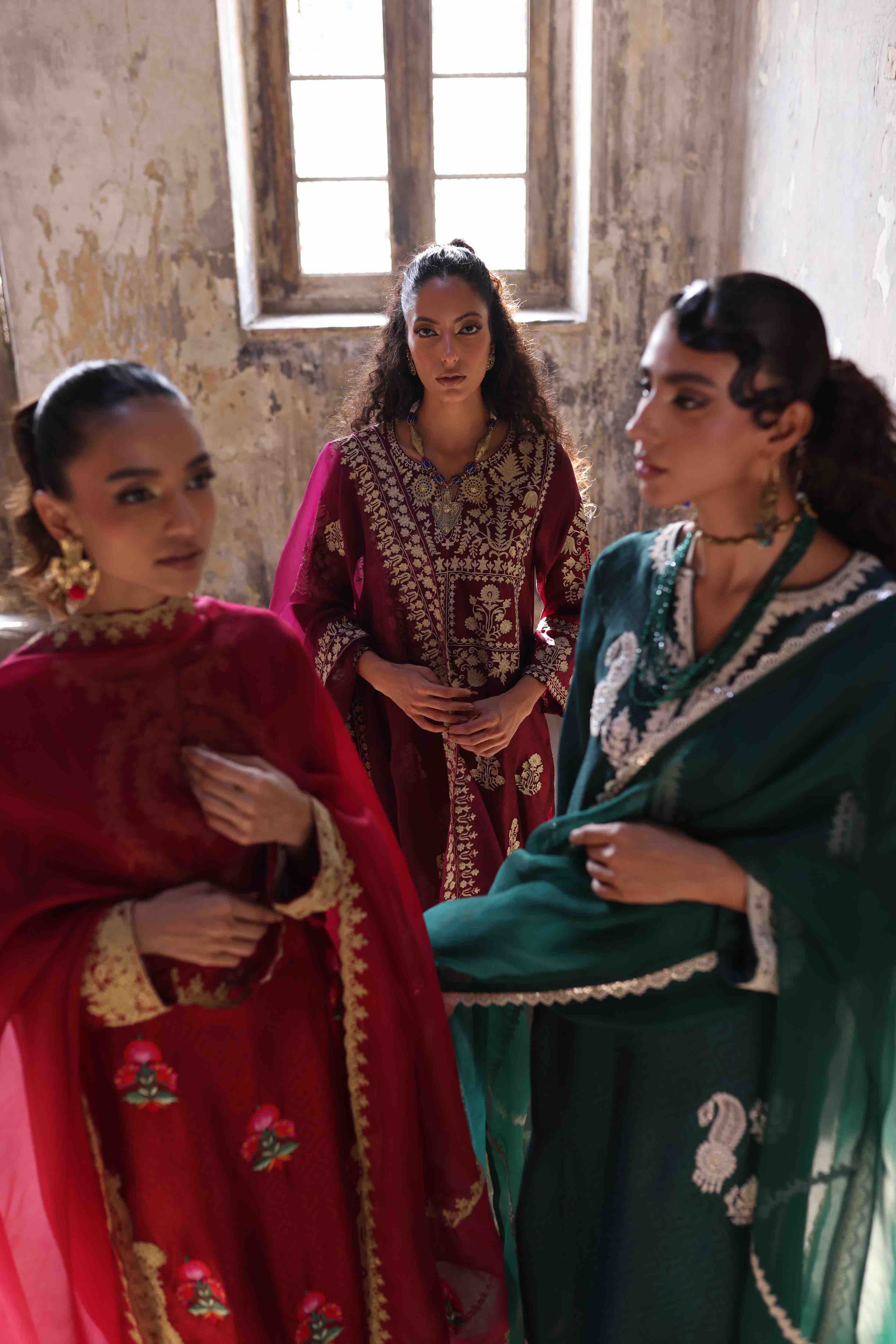 Ina Festive Collection '24 – Zunaira Hameed